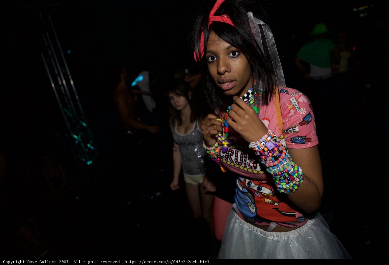 Outrageous Costume Party - Dave Bullock / eecue